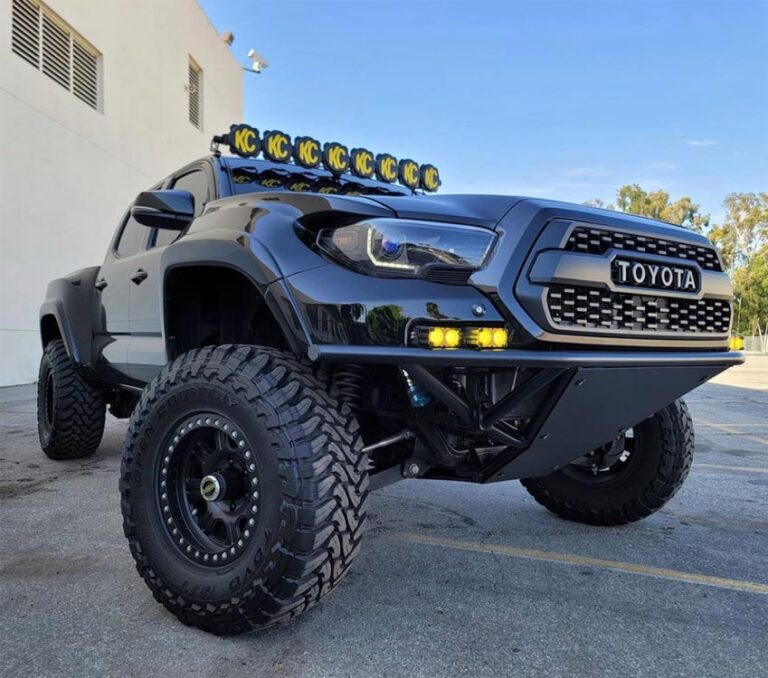 Toyota Off-Road Suspension Kits Tacoma / 4Runner / FJ Cruiser